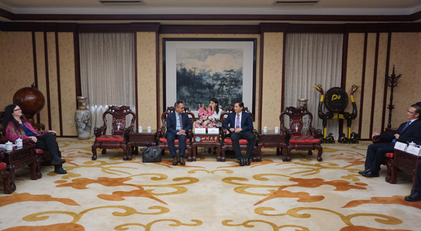 联合国教科文组织项目官员Yoslan Nur博士一行来访川大-四川大学新闻网